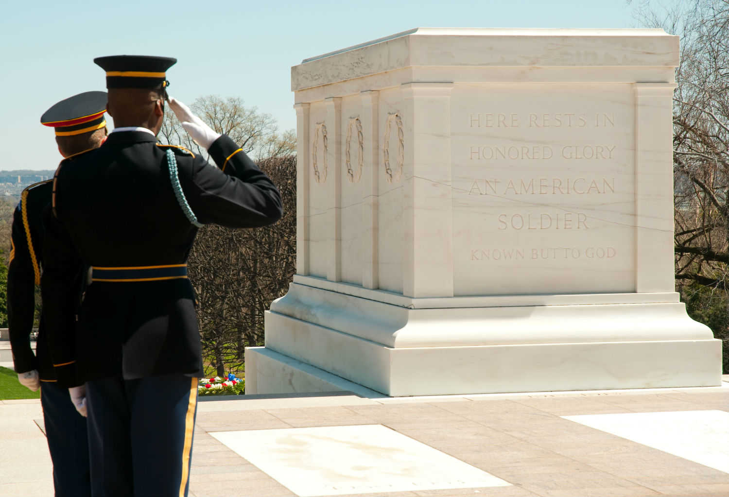 Honor the Fallen - 6 Must-See US War Memorials | CheapOair MilesAway