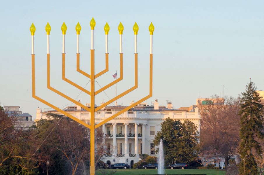Festive U.S. Hanukkah Celebrations | CheapOair MilesAway