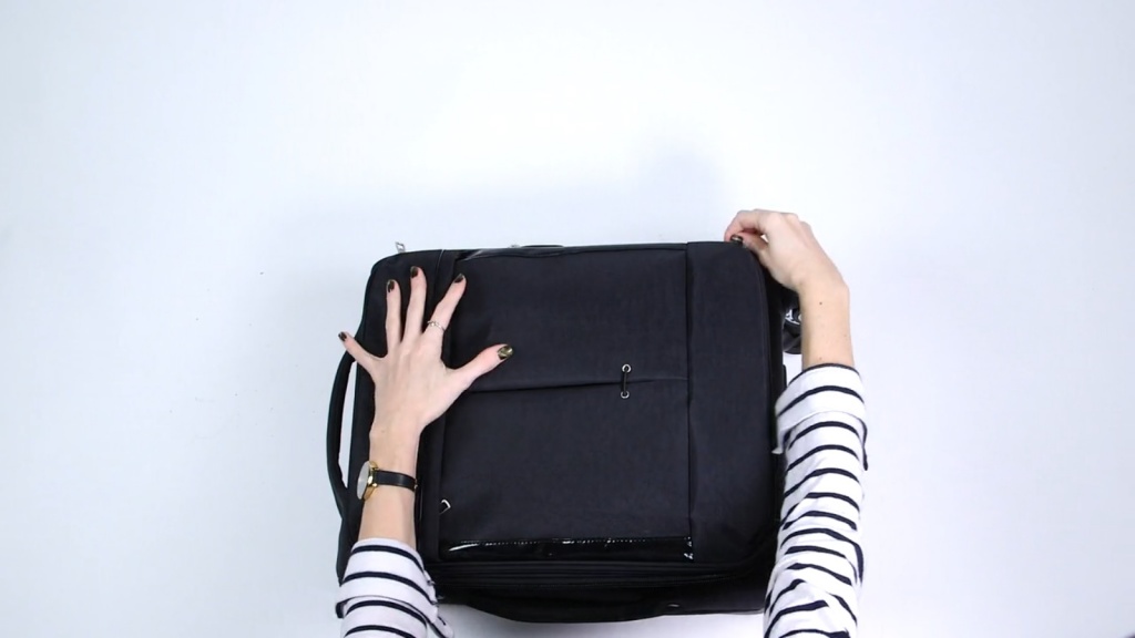 Packing Tips: Learn How to Bundle | CheapOair MilesAway