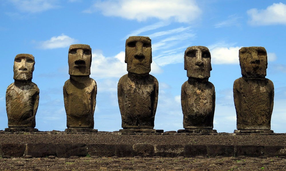 The Rich Cultural Traditions of the Pacific Islands | Miles Away Travel ...
