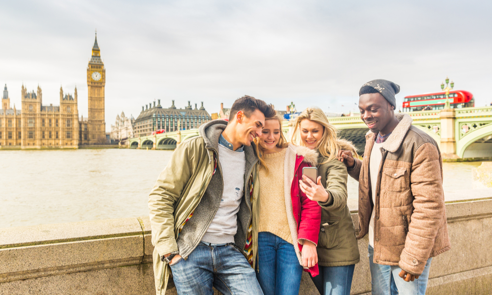 A Local's Guide to London | CheapOair MilesAway