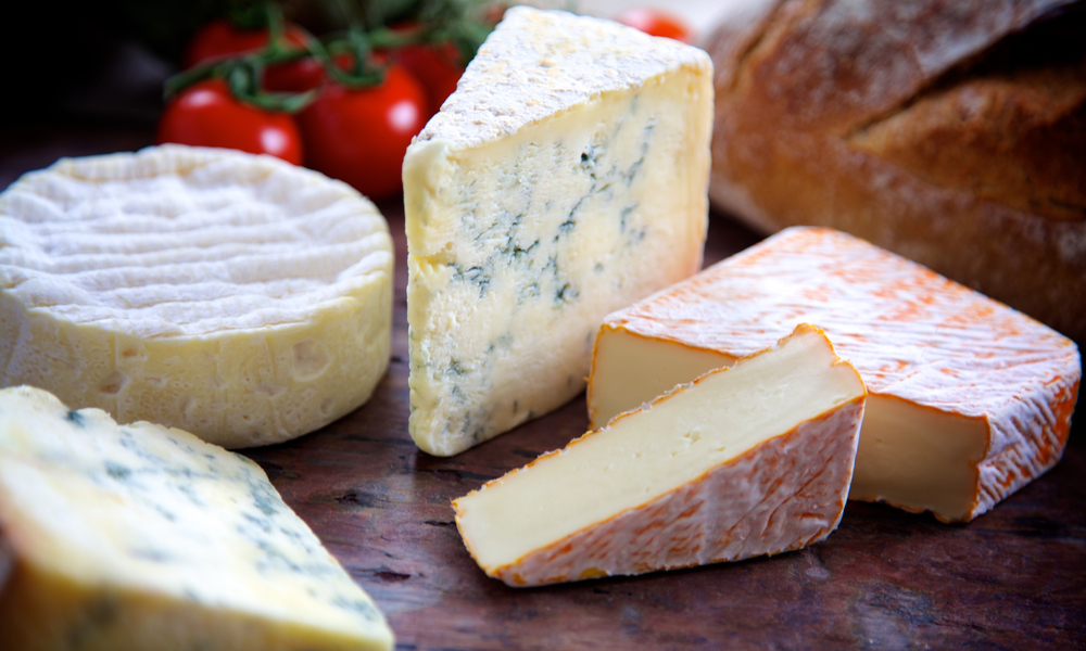 6 of the Best Artisanal Cheesemakers in the US | CheapOair MilesAway