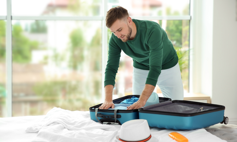 Flying Comfortably in Economy: Dos & Don'ts | Miles Away