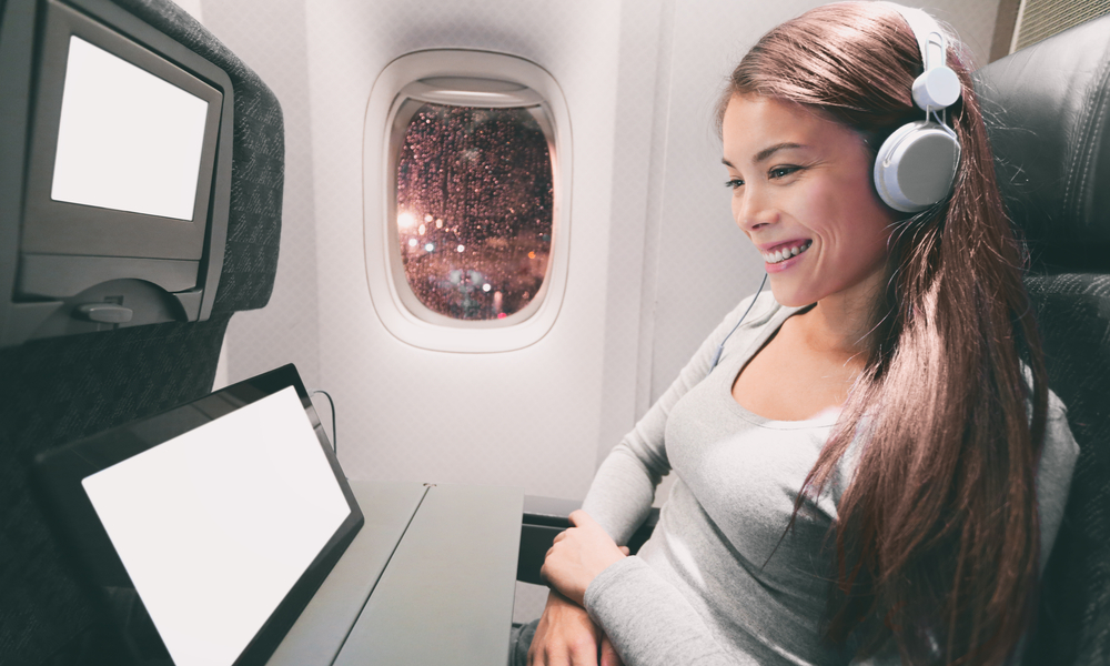 Which Airline Provides the Best In-Flight Entertainment? | CheapOair ...