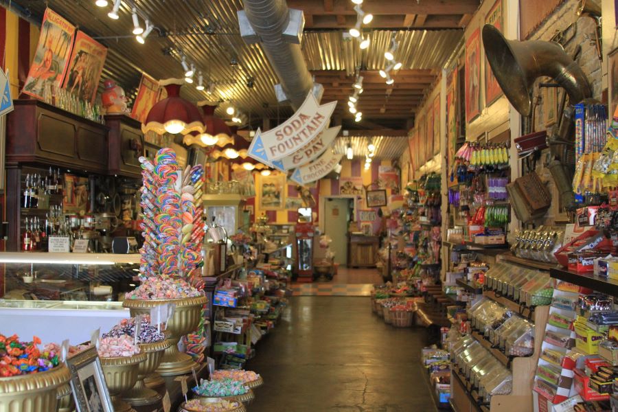 Old-Fashioned Candy Stores Around the World | CheapOair MilesAway